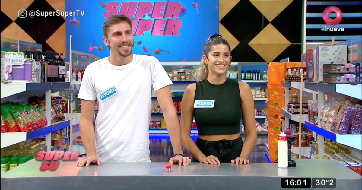 'No quiero ser mas tu amigo, yo quiero ser tu amor' | Canal 9